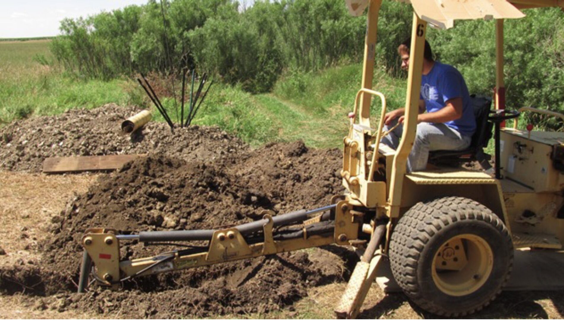 Building of Permaculture Earth-Shelter Cabin | Midwest Permaculture
